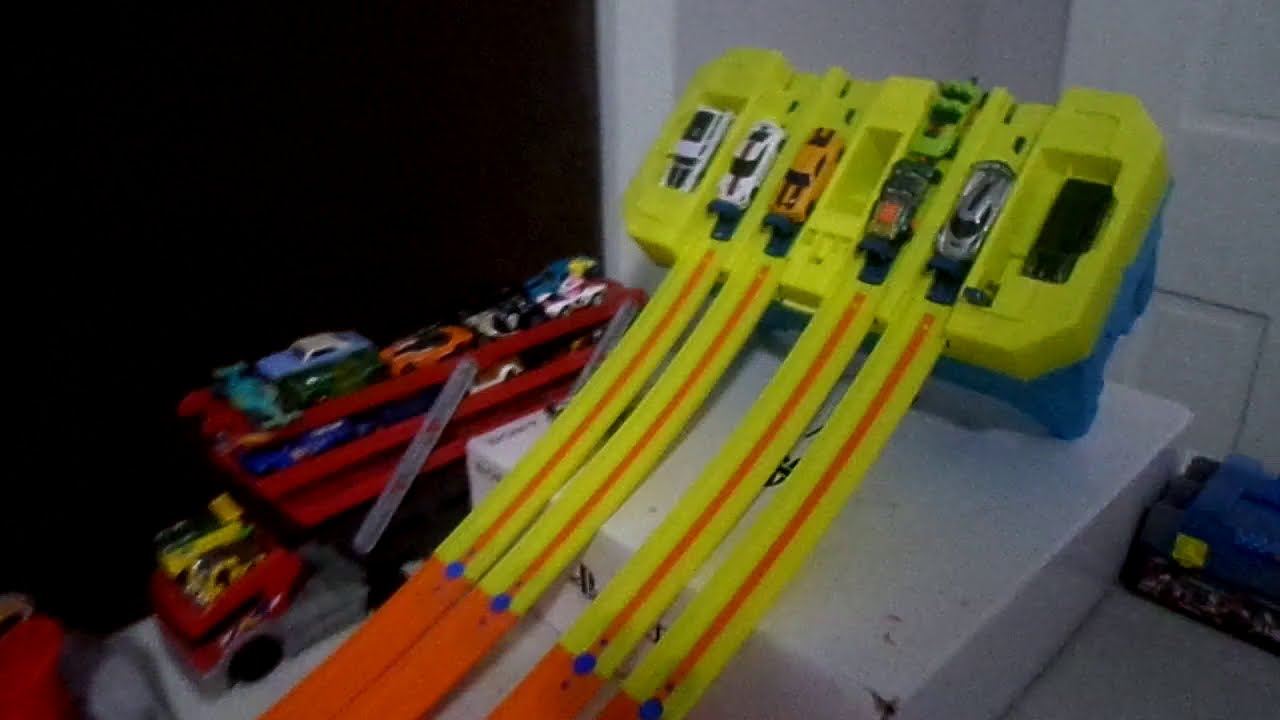 Hot Wheels Racing Hot Wheels Track and Lego Road - YouTube