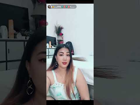 Tante semok pake baju minim #livetiktok #fyp #tante 