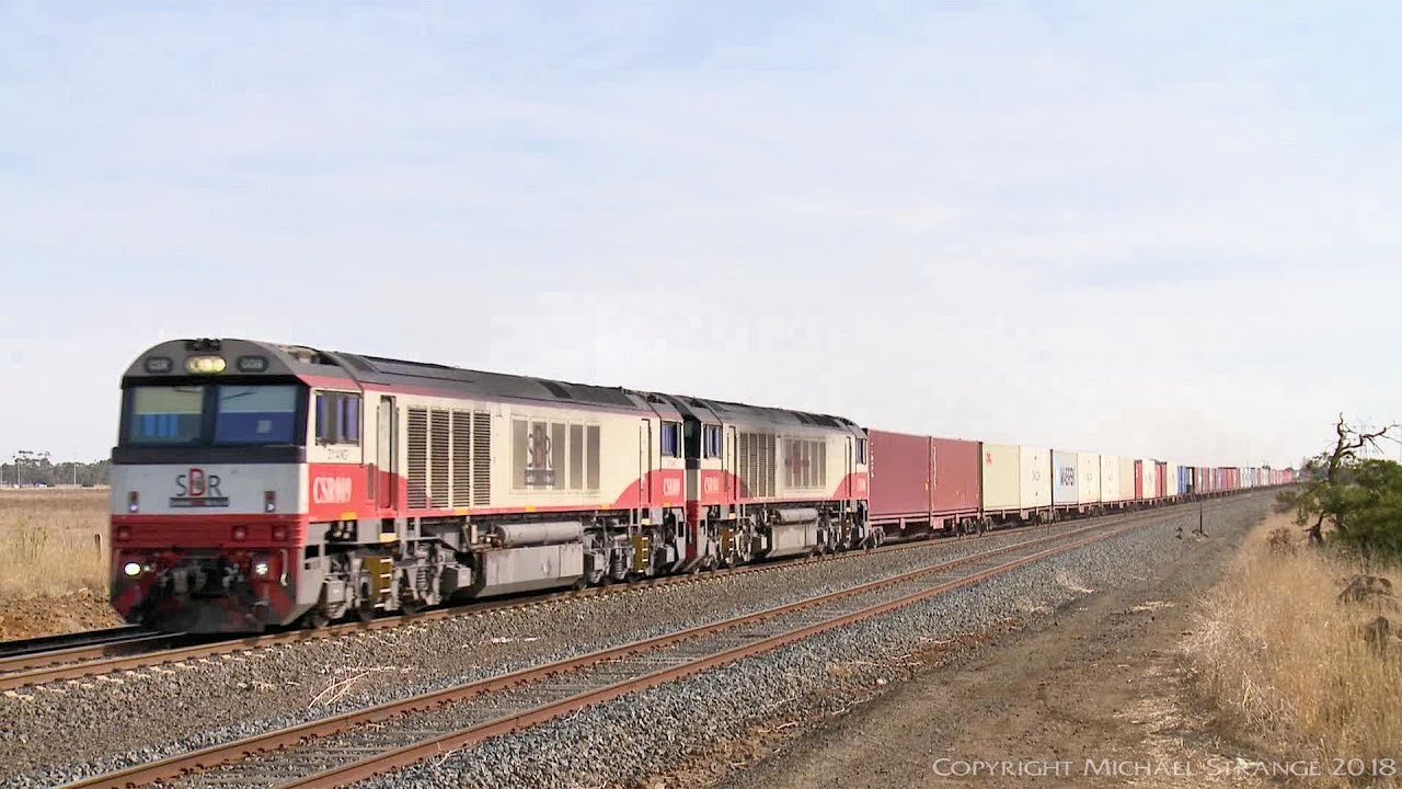 SCT's CSR Class Locomotives & 7922V "Dooen" Container Freight Train ...