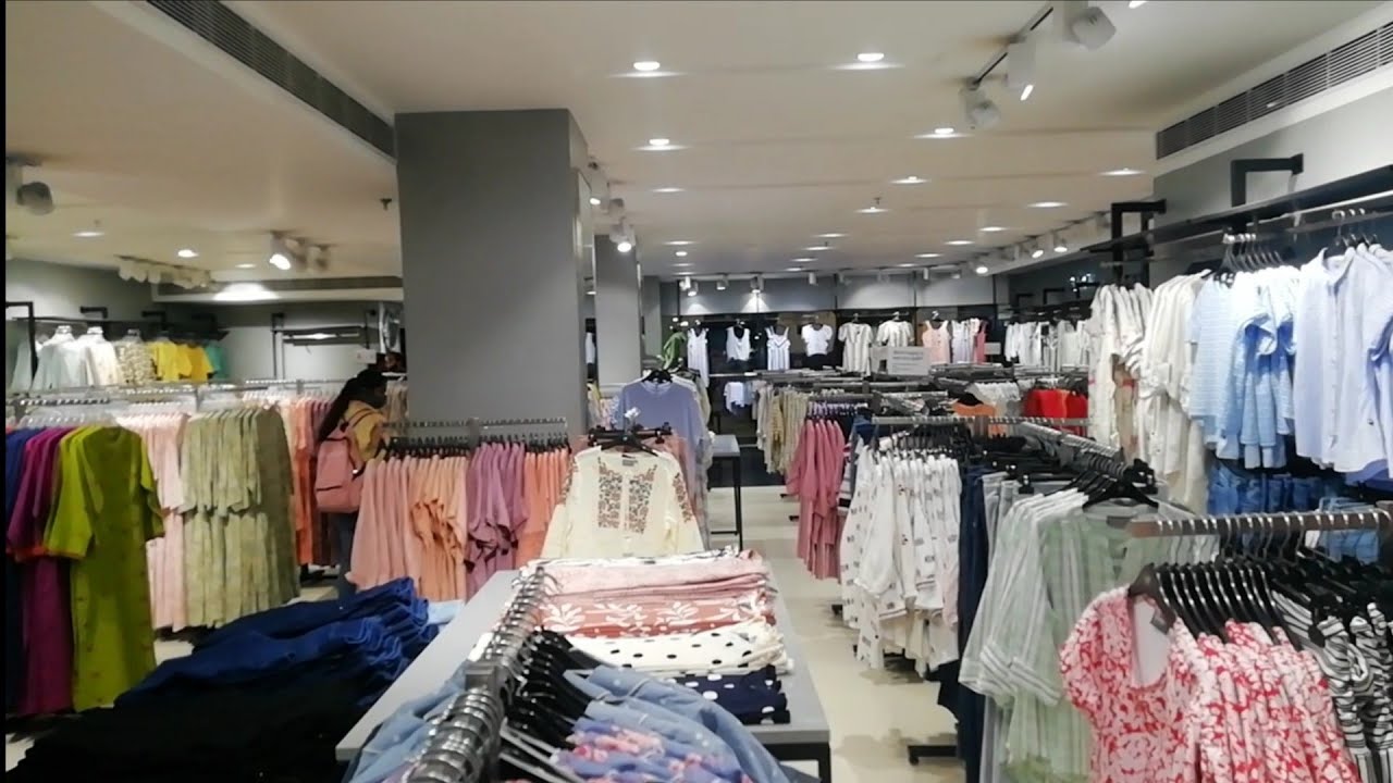 Inside View of PVS Mall, Meerut - YouTube