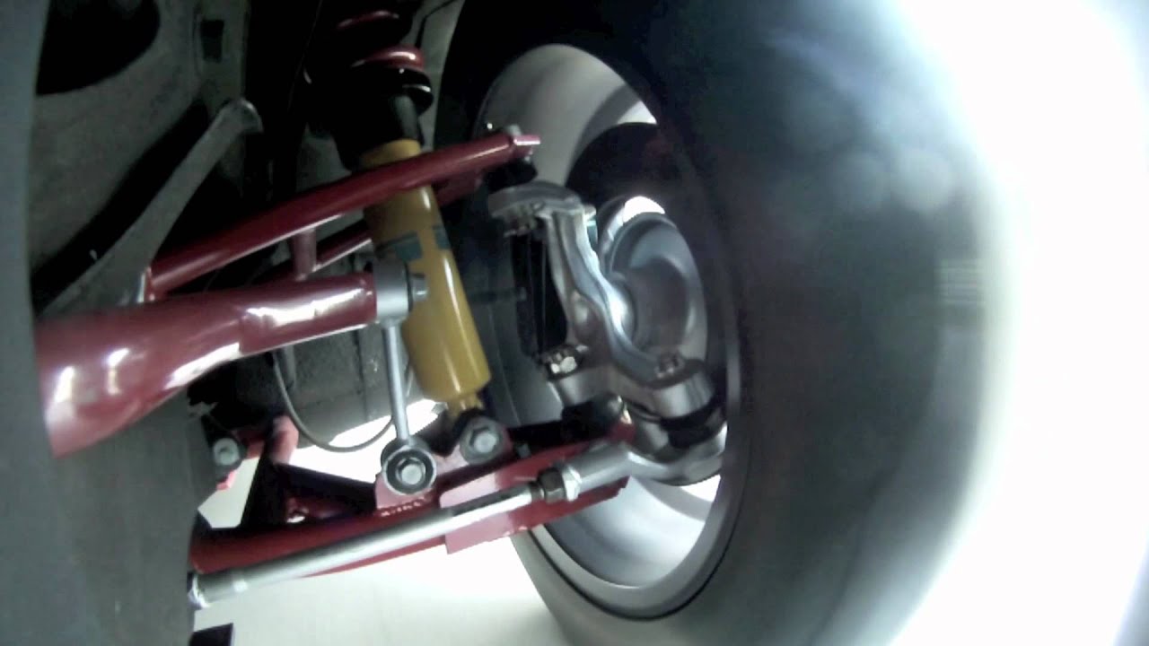 Brake Glow and Suspension Action - YouTube