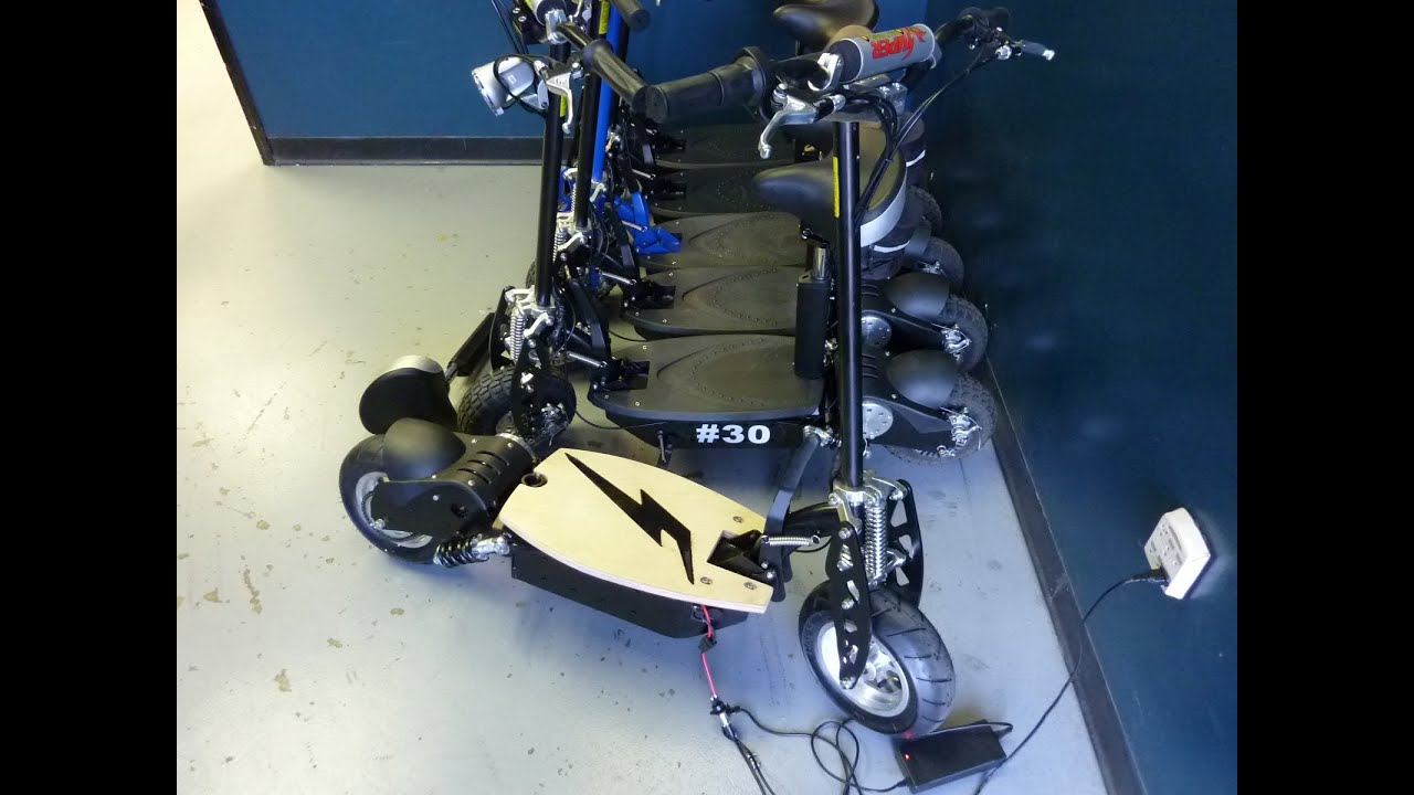 1500 Watt Lithium Brushless Scooter Part 1 - YouTube