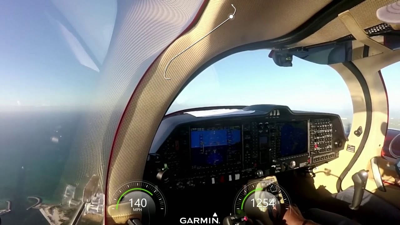 GA Pilot in the Bahamas - YouTube