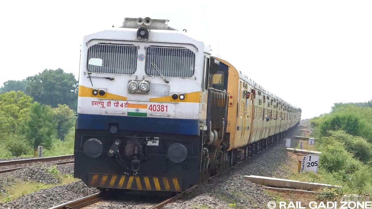 High Speed Diesel Trains | Fast ALCO & EMD Trains | Full Speed Train ...