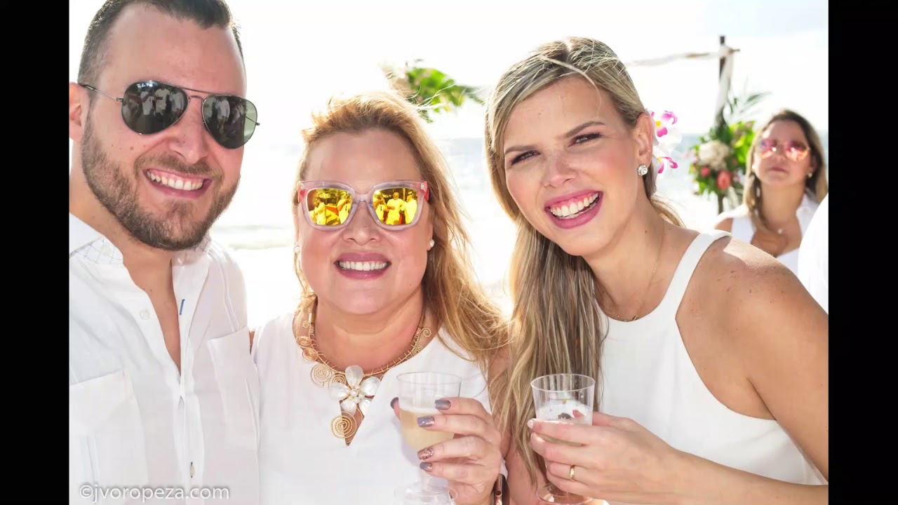 Daniela & Tito Slideshow - YouTube