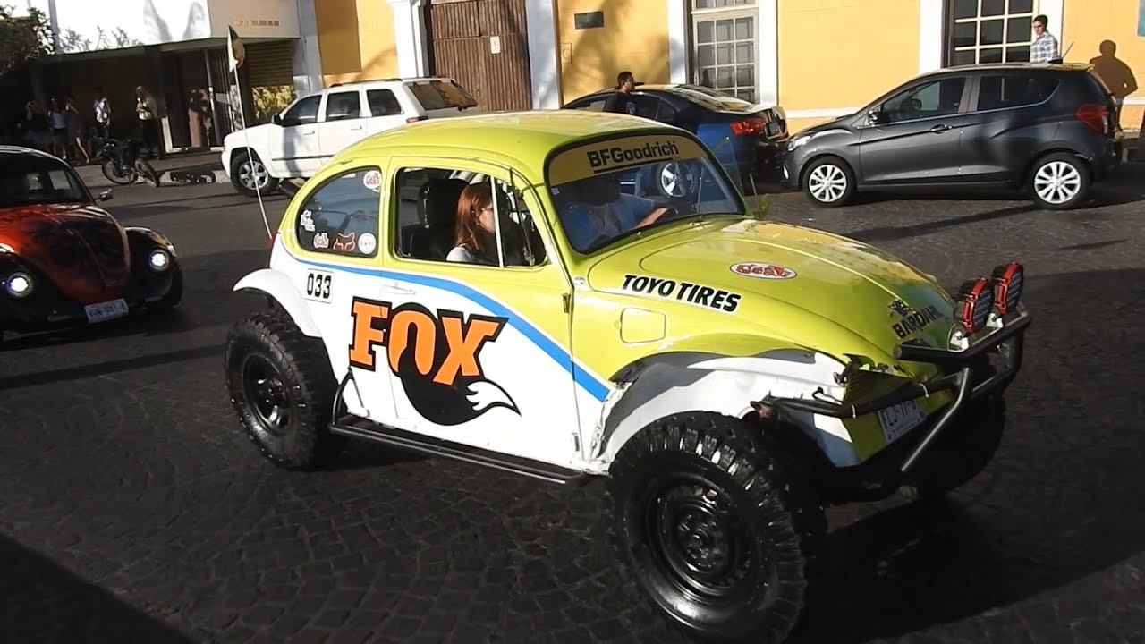 El Desfile de los Bochitos - VW Bug Parade - YouTube