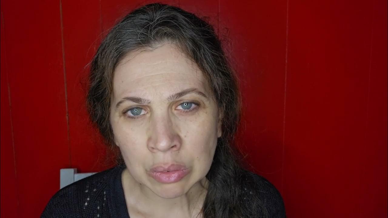 SERAFINA BATTAGLIA "LA VEDOVA CON LA P38" NEW YORK 2023 - YouTube