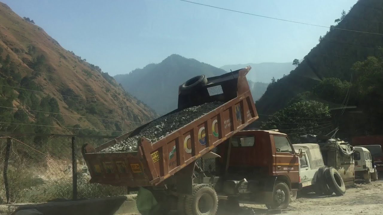The Aut tunnel Chandigarh-Manali national highway 2.6 km long - YouTube