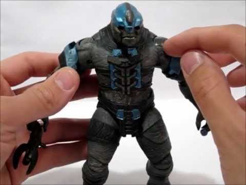 Halo: Reach Series 4 Brute Minor Video Review - YouTube