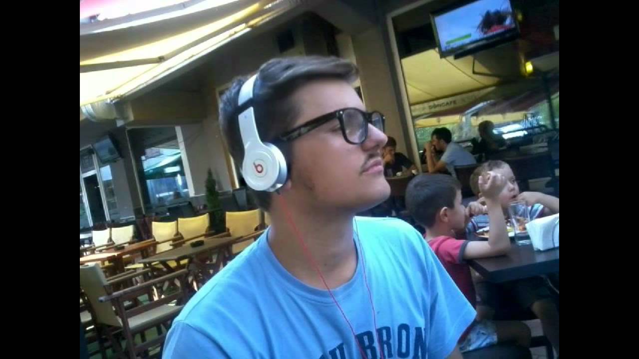 Swizzy Ft. Elines - Showtime 2012 - YouTube