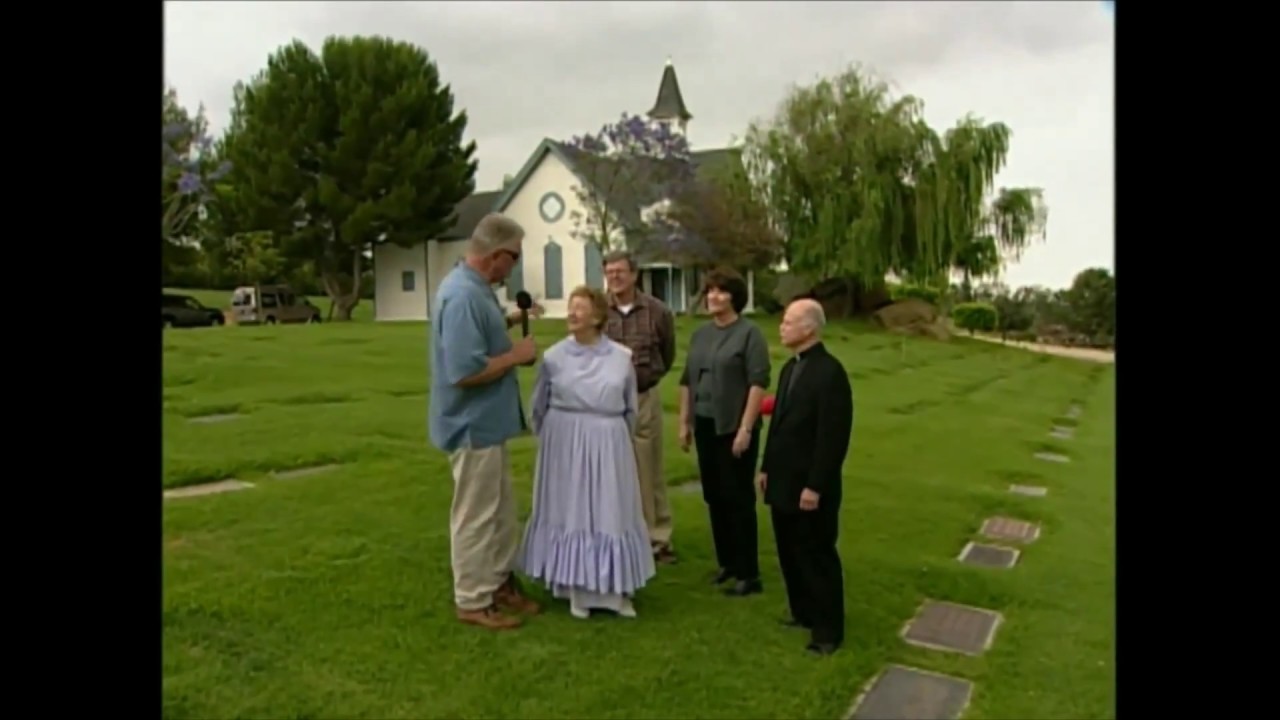 2003 Huell Howser Chatsworth Pioneer Church clip - YouTube