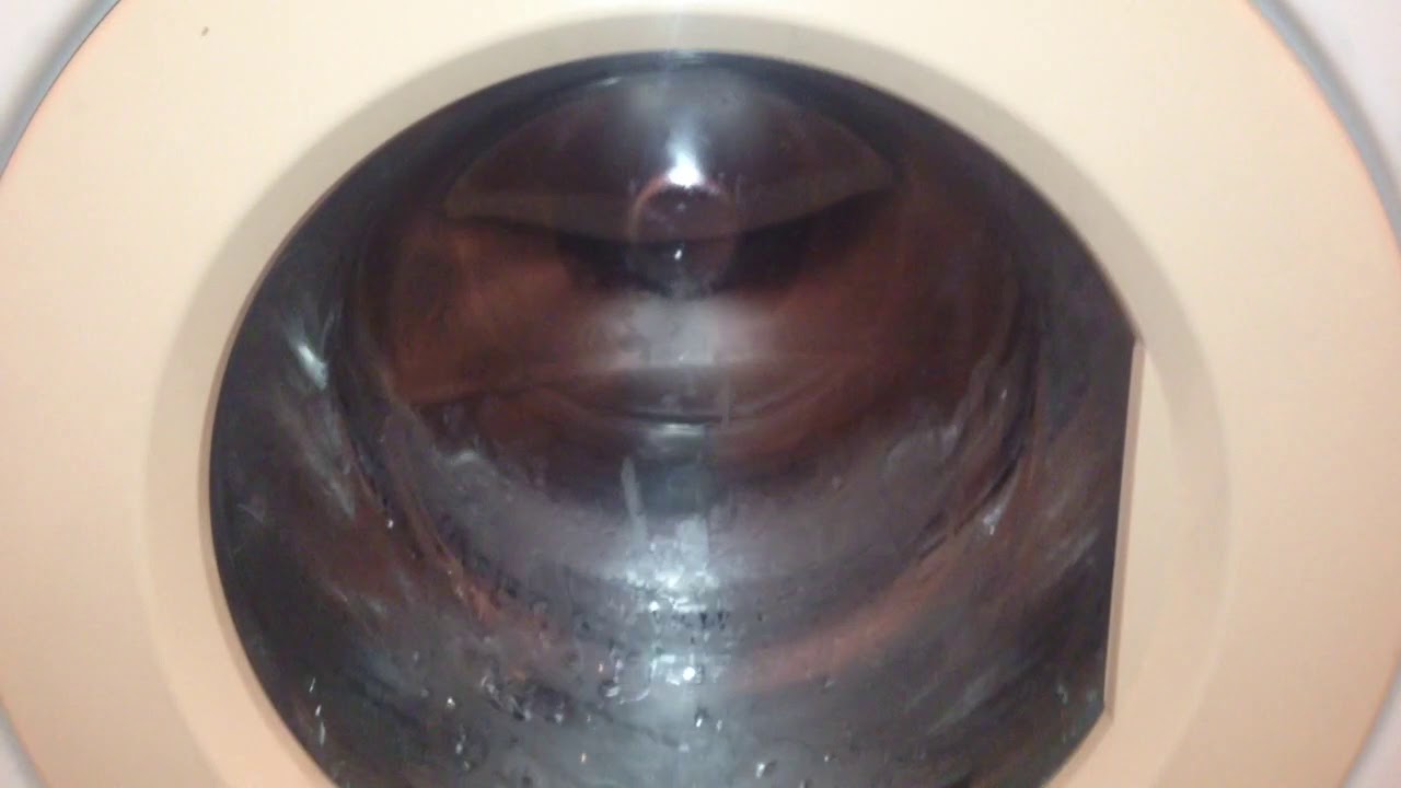 Hotpoint WM31 final spin 1200 rpm - YouTube