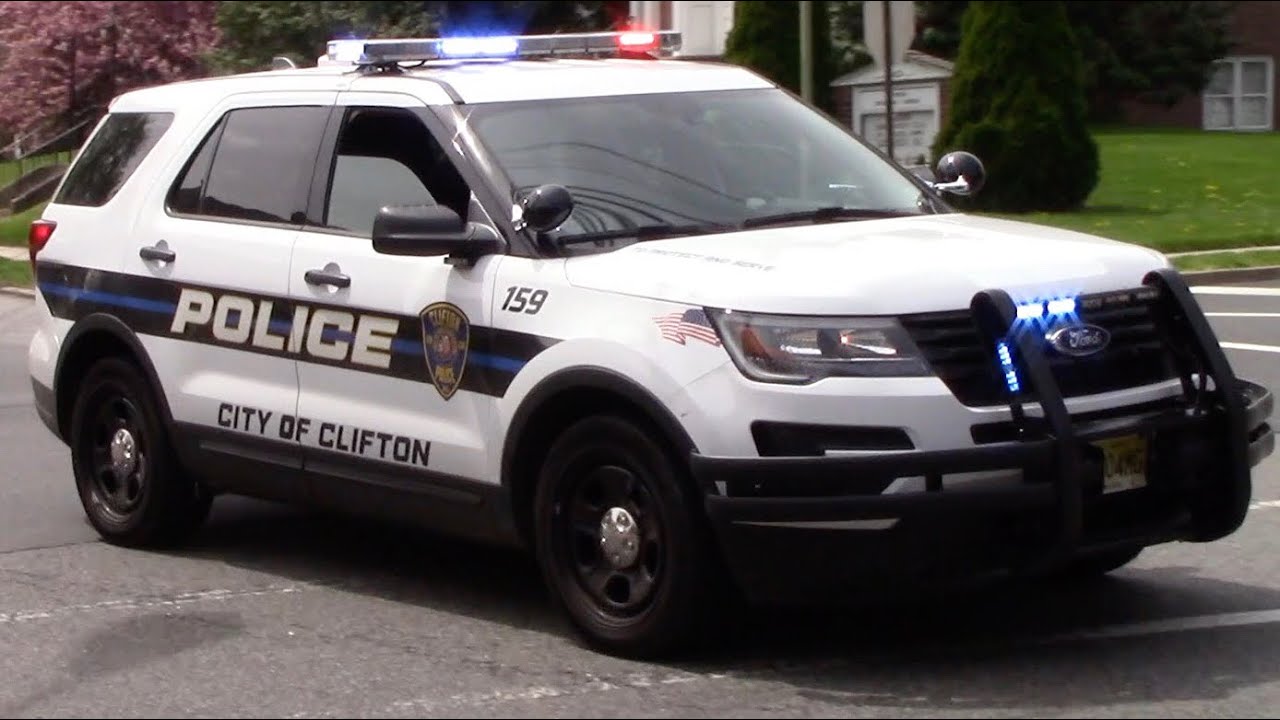Clifton Police Department Car 159 Responding 4-25-19 - YouTube