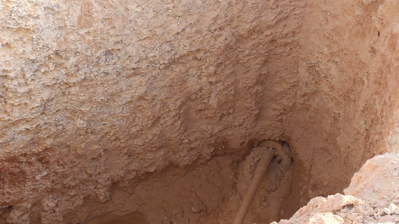 HDD ACTIVITIES REAMING FINISH AT ENTRY PIT - YouTube