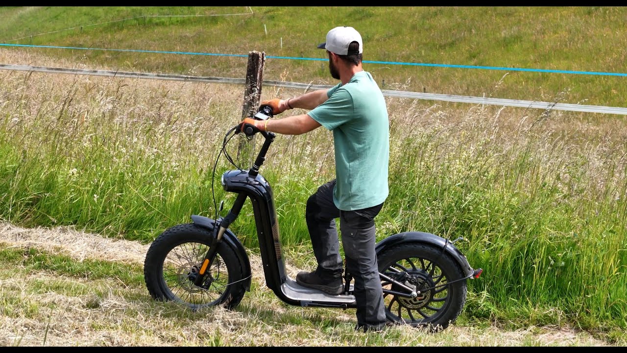 Domaine la Molière - Trottinette Zosh - YouTube
