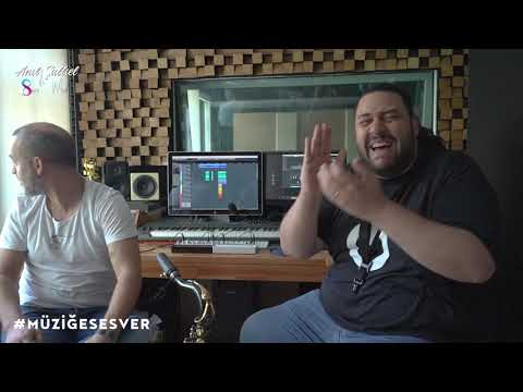 Anıl Şallıel ile 8 Soru = Müzik  #9 : ( Çekim arası komik sahneler ile devam ediyor ! )