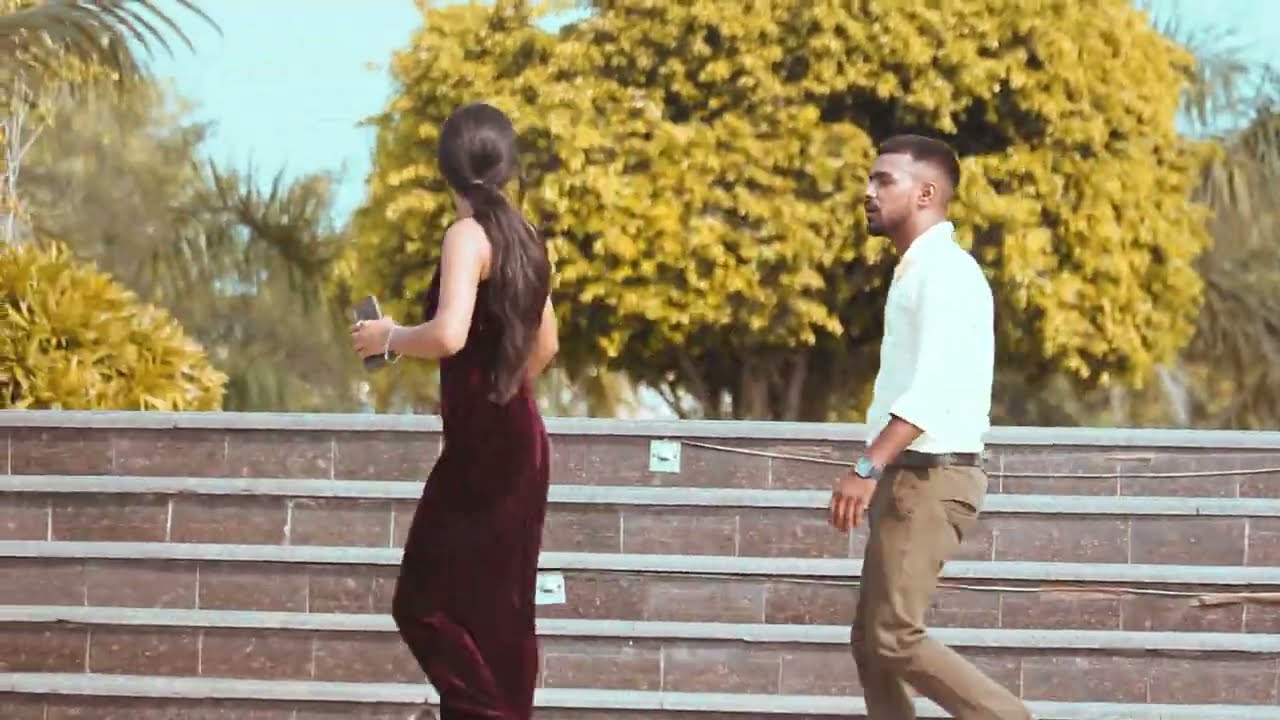 अंडरविअर खो गया Prank On Lucknow Girls @Luchcha Veer - YouTube