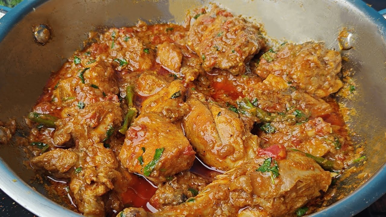 Fried Chicken Gravy | Chicken Karahi | Restaurant Style Chicken Karahi ...