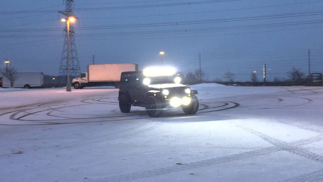 Jeep Wrangler Winter Driving in the Snow! - YouTube