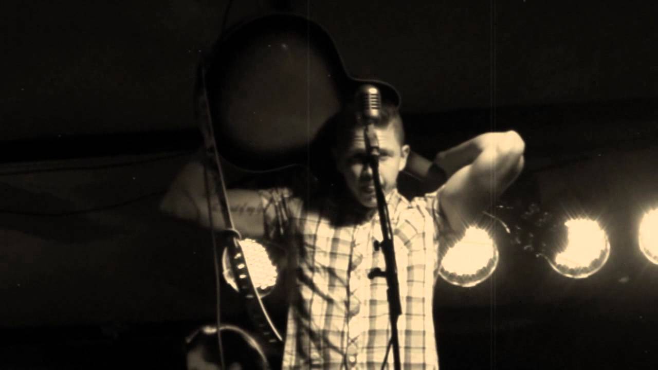 Danny Ryan & the Snapshots live "This is the night" - YouTube