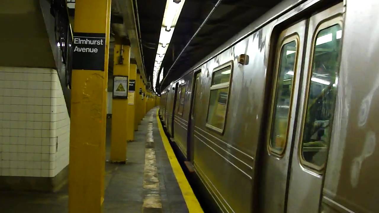 Lower East Side - 2nd Avenue Bound R46 V Train @ Elmhurst Avenue - YouTube