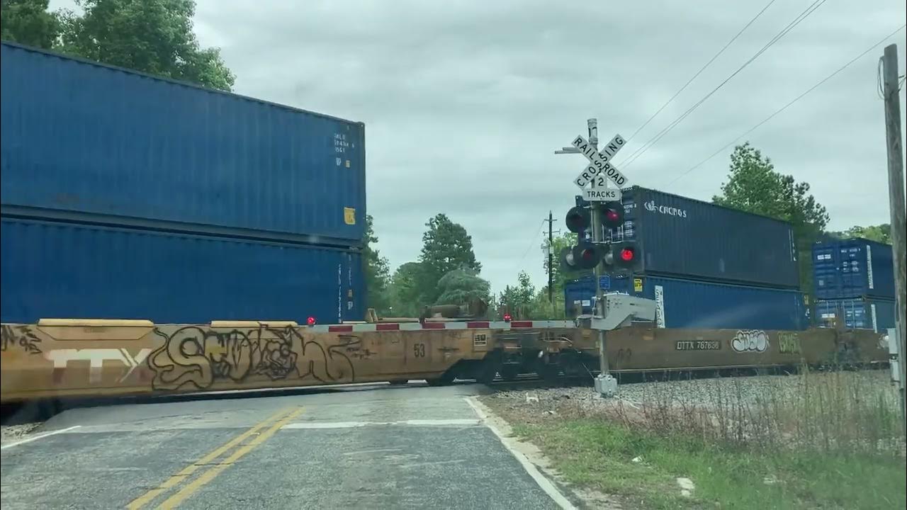 CSX I038 Double Stack Train NB with mid Tran DPU Alright - YouTube