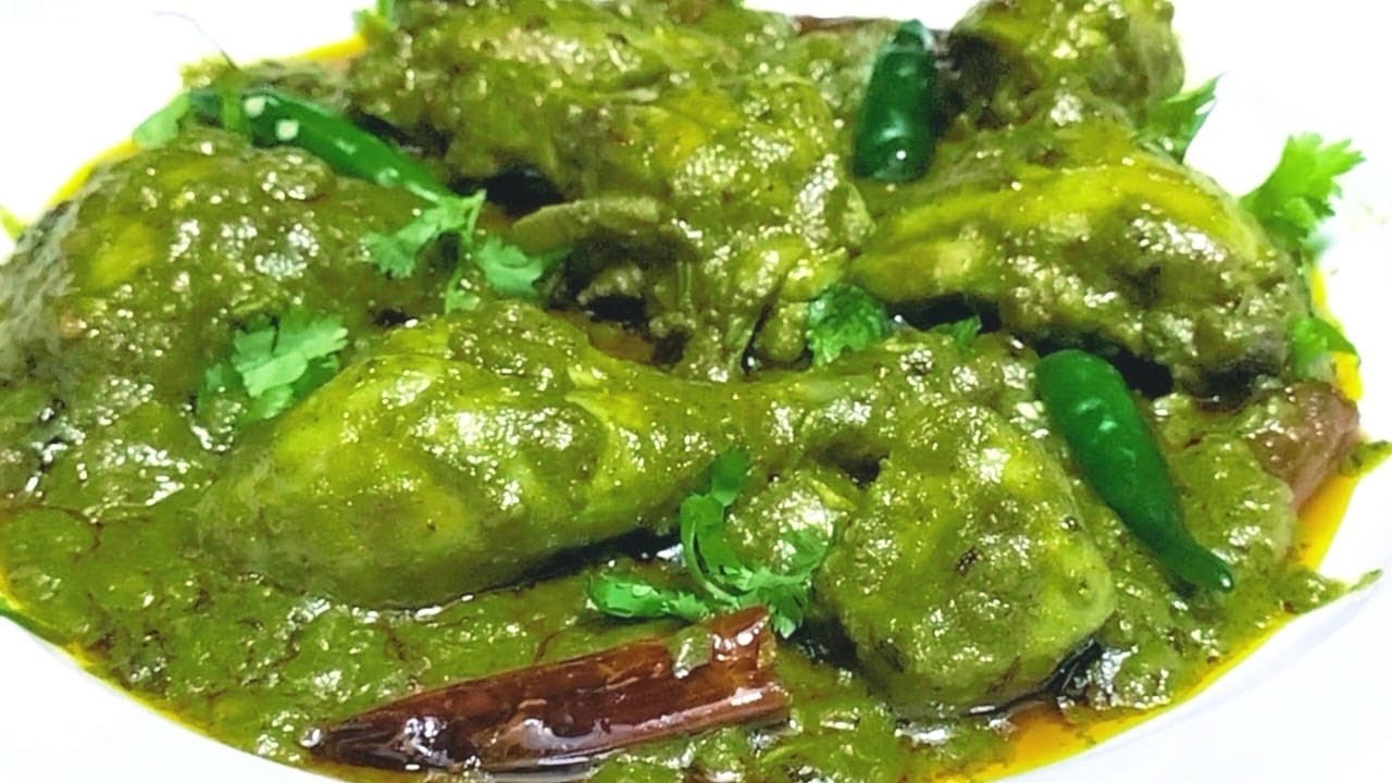 Hyderabadi Style Green Chicken Recipe by Cook with Farooq | Chicken ...