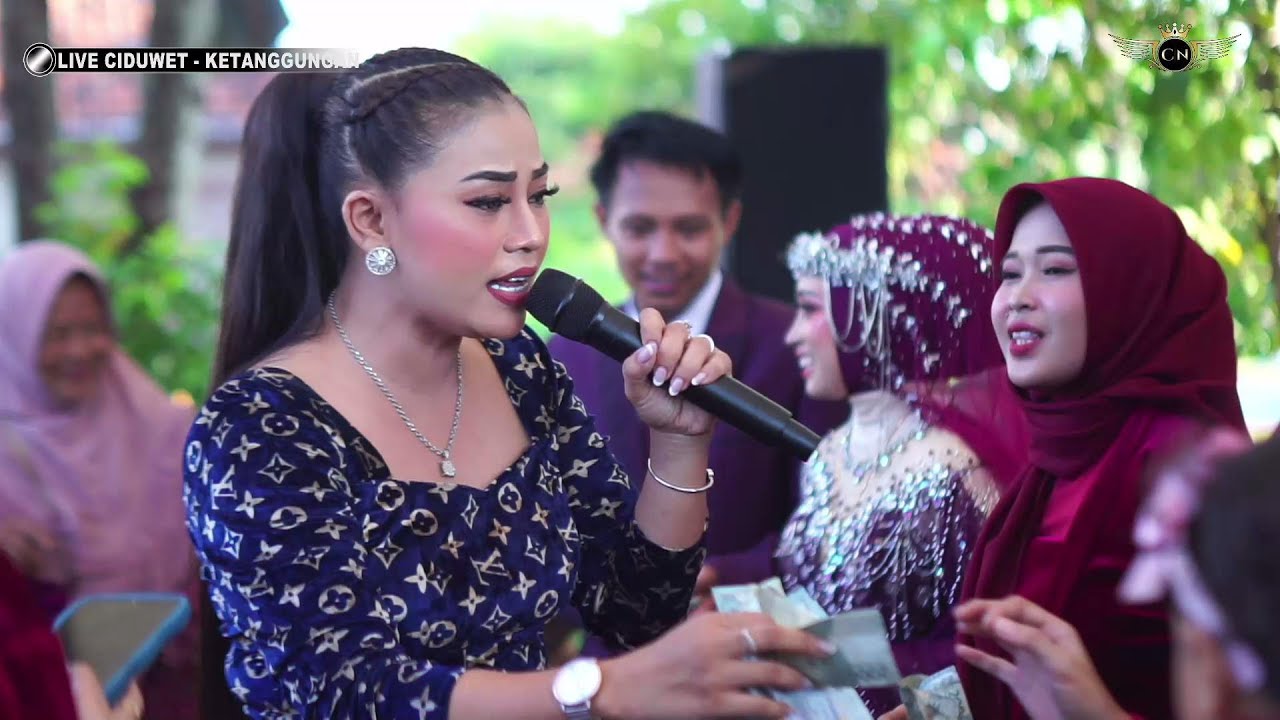 GALA GALA ~ DEVI ADINDA // CITRA NADA LIVE DESA CIDUWET (BLOK GOMI ...
