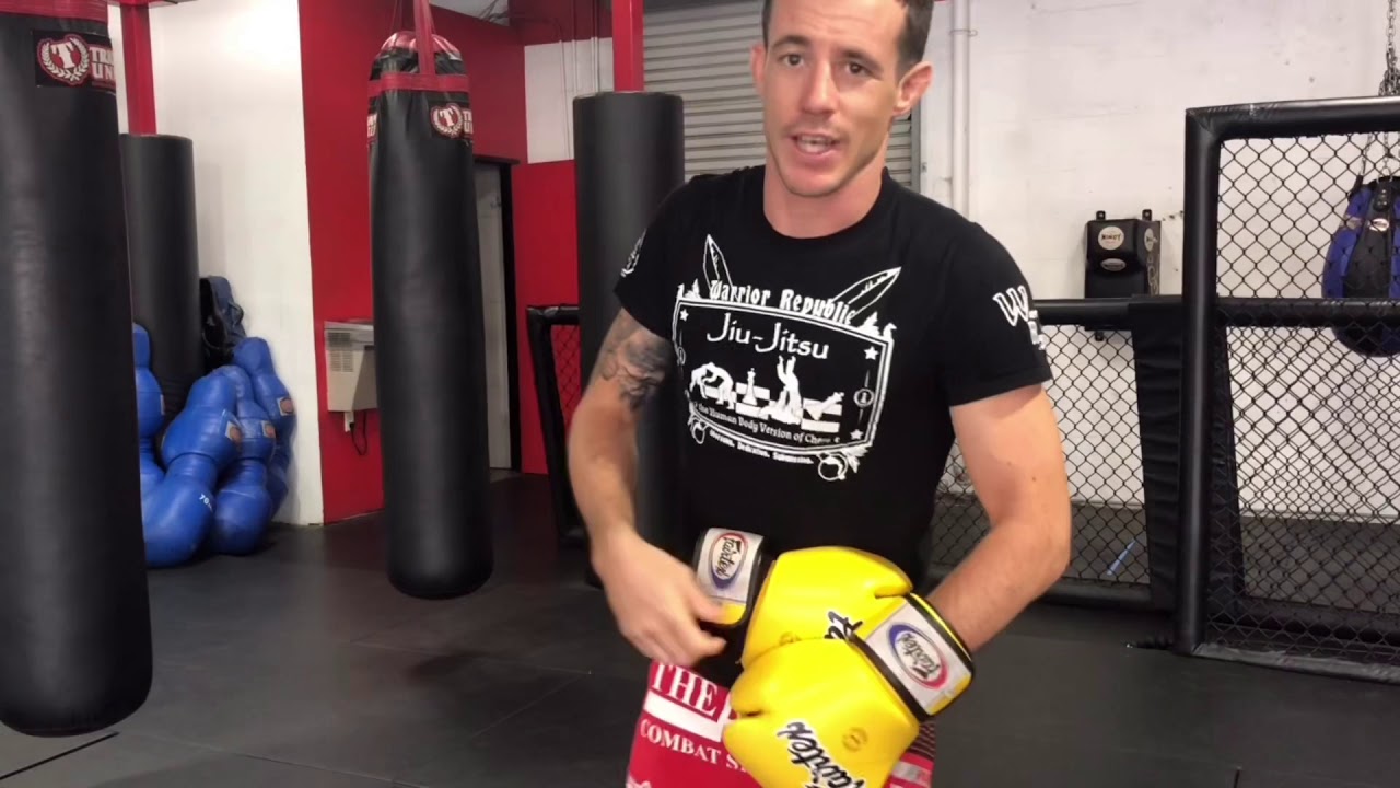 Left hook shuffle technique - YouTube