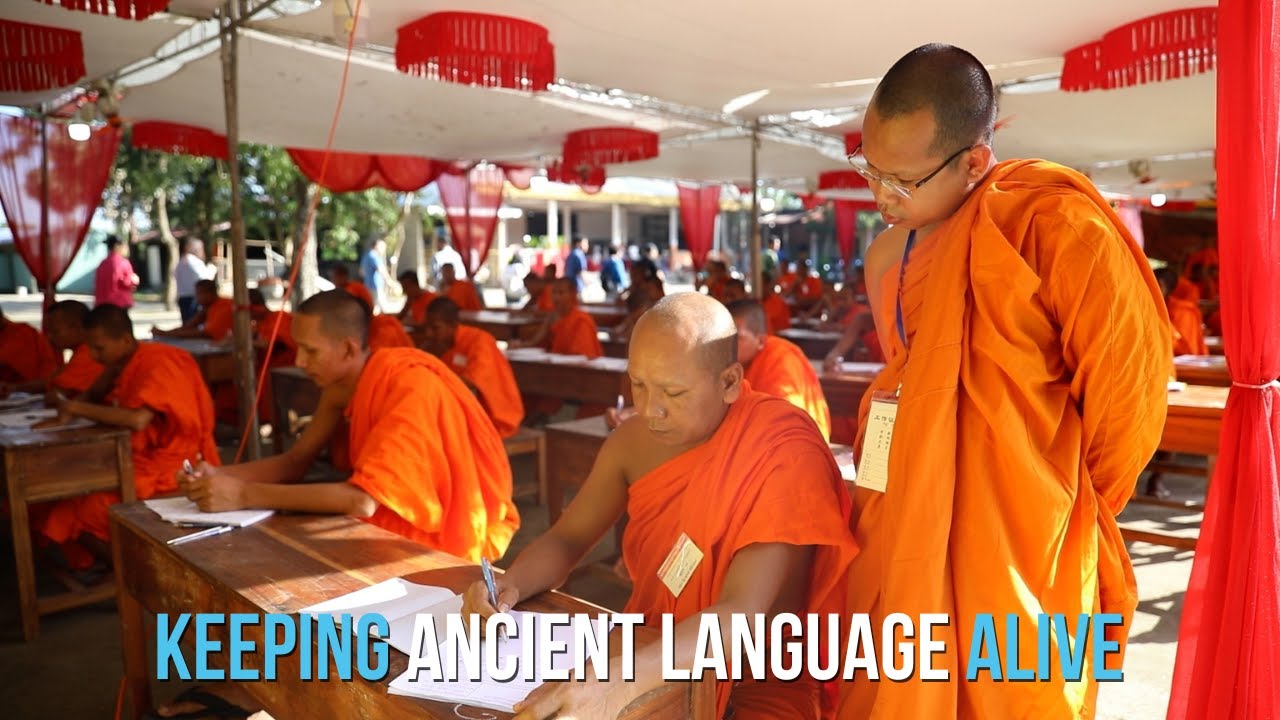 Keeping ancient language alive | Nỗ lực duy trì tiếng Pali ở chùa Phật ...