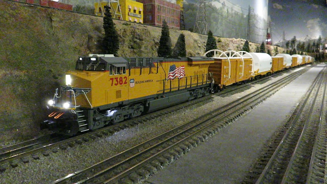 San Diego 3 Railers Lionel Rocket Booster train action; February 12th ...