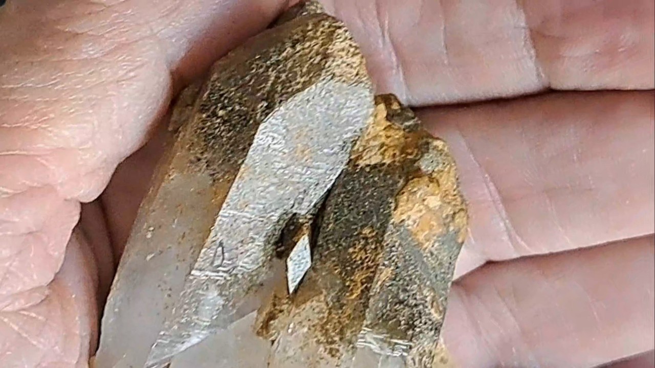Arkansas Quartz, Wavellite, & California Diamonds, Uranium Glass # ...