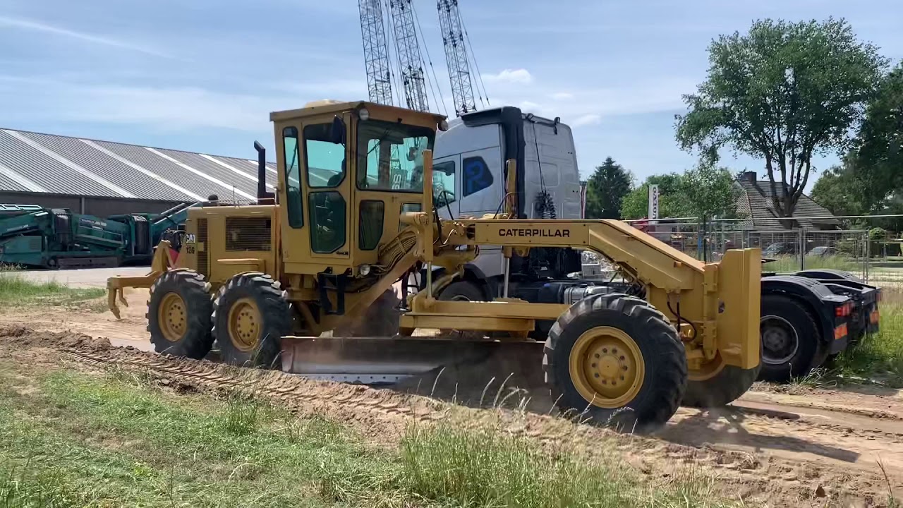 Motorgrader: Caterpillar 12G, year 1993 (Refnr. BM3278) - YouTube