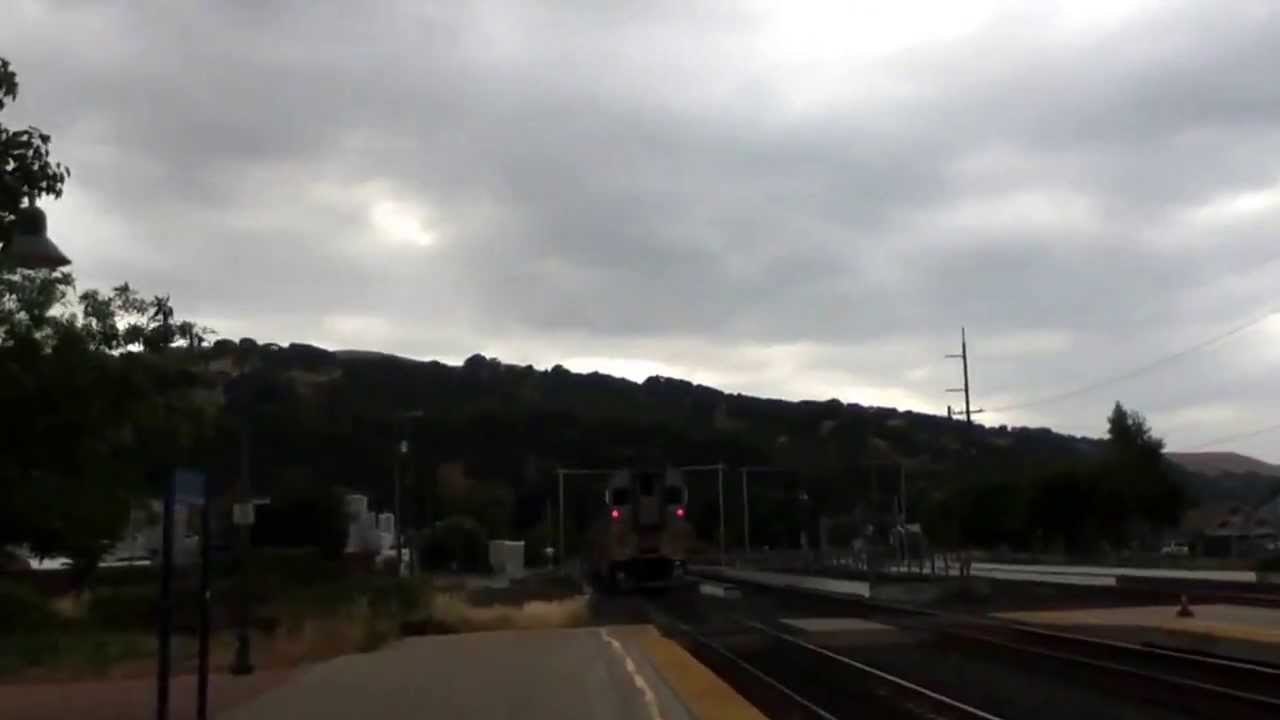 Amtrak 2005 is leaving Martinez AMTRAK station in CA - YouTube