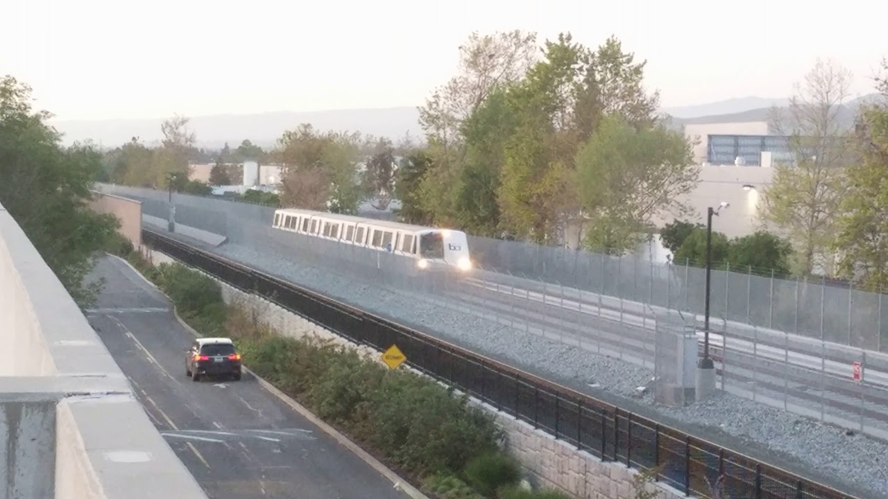 Run, Barry, run! - BART test train southbound in Milpitas - YouTube