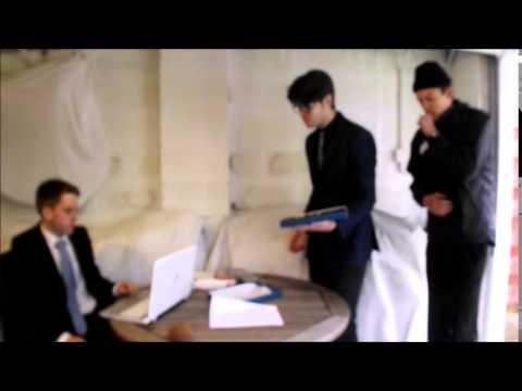 Monty Python - "Crunchy Frog" #livemostly1 - YouTube