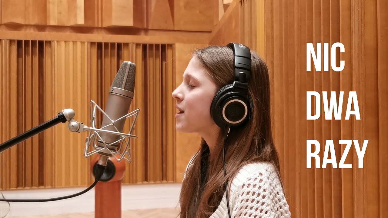 Julia | Nic dwa razy | #młodzimajątalent - YouTube