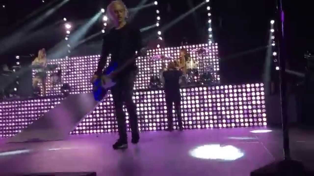 R5 concert | 2015 Sometime Last Night Tour - YouTube