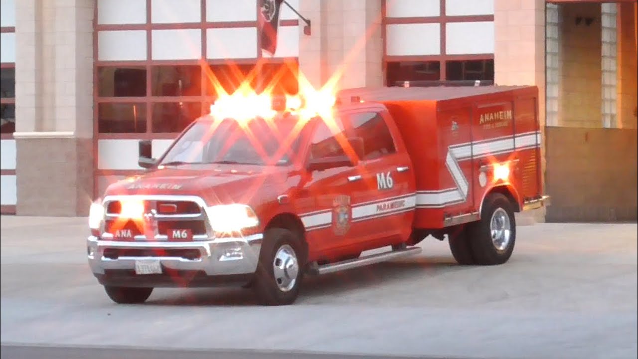 Anaheim Fire Rescue Medic 6 Responding - YouTube