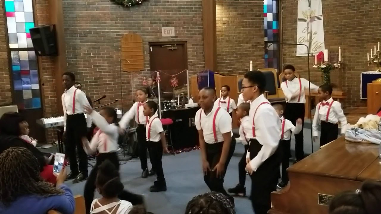 Christmas performance(1) - YouTube