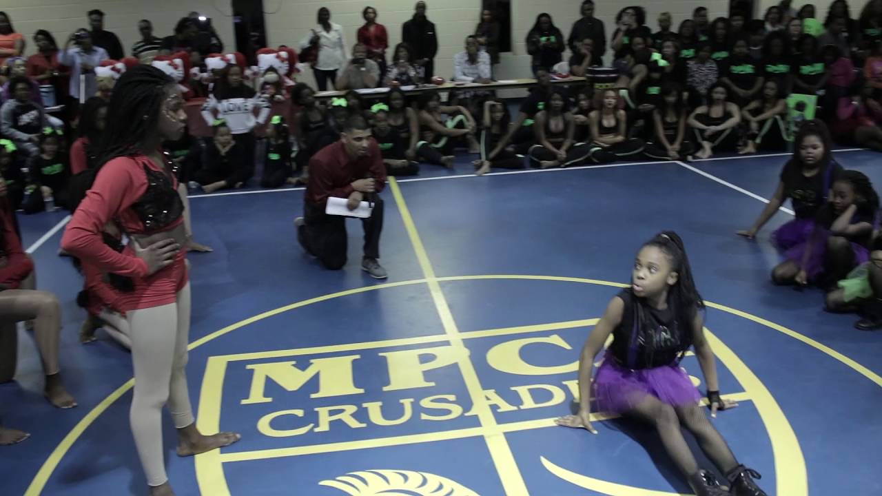 Box Battle - YouTube