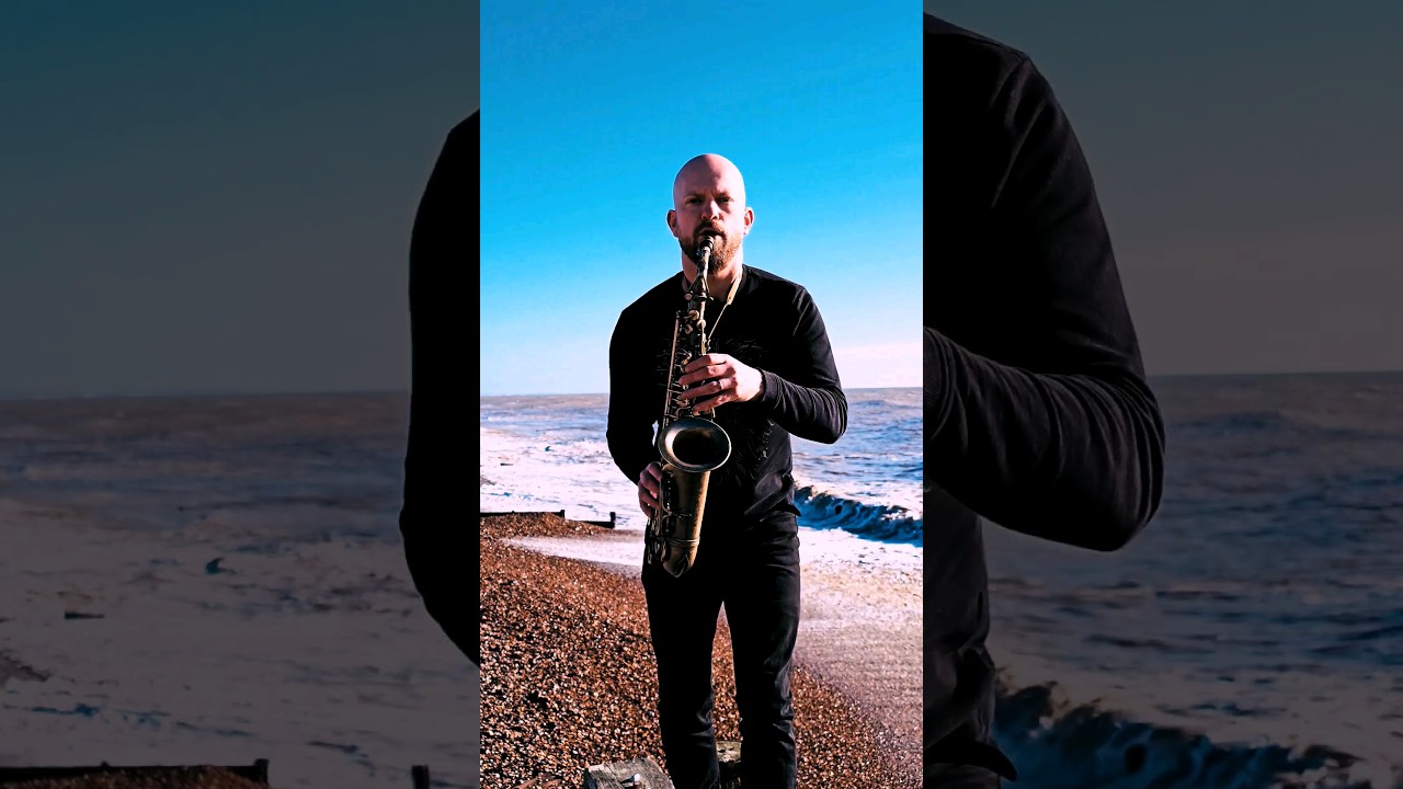 Live sax on the beach #saxophone - YouTube
