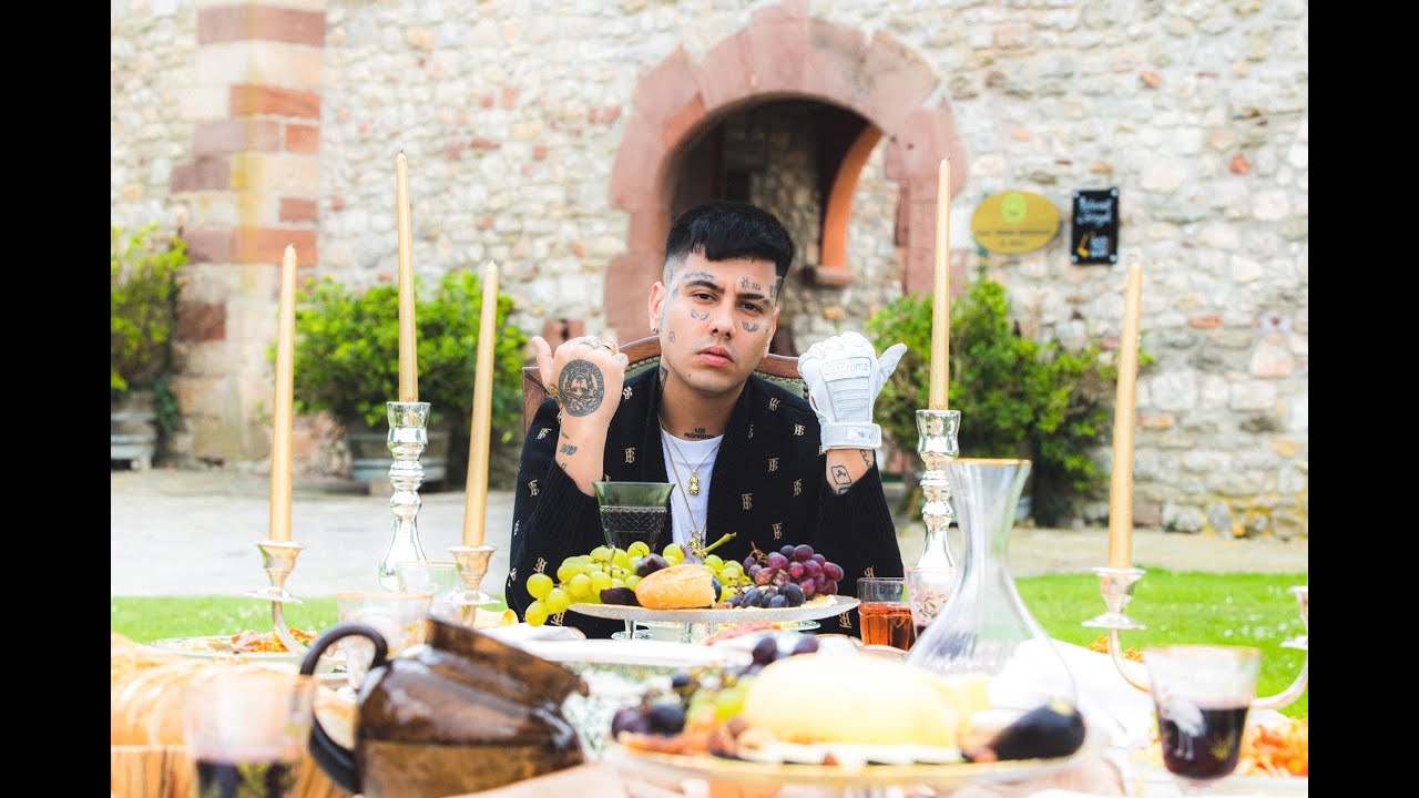 GIVENCHY - DUKI / LYRICS - YouTube