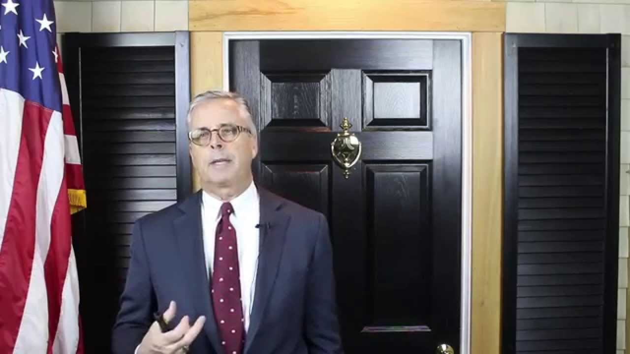 Why Should You Get into Luxury Real Estate? - YouTube