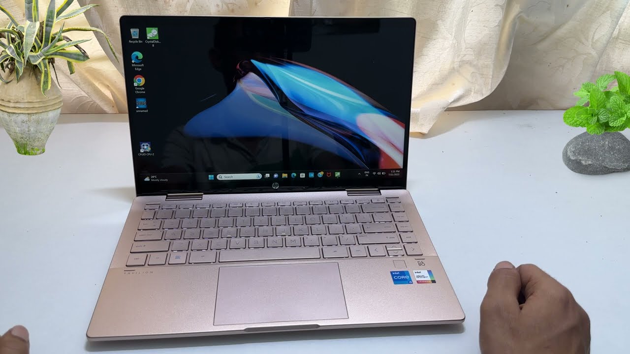 HP Pavilion X360 2 in 1 Convertible Laptop - Overview and Key Features ...