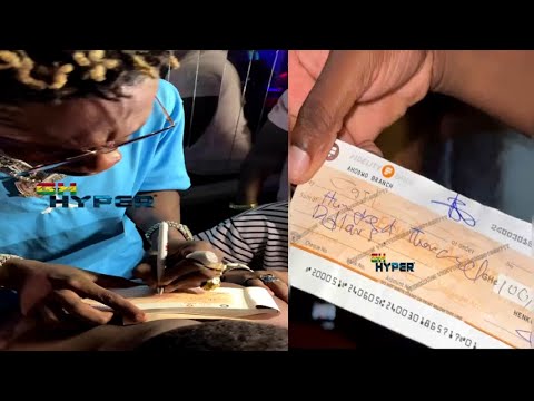 Shatta Wale gifts his friend $100K Cheque as birthday present - YouTube