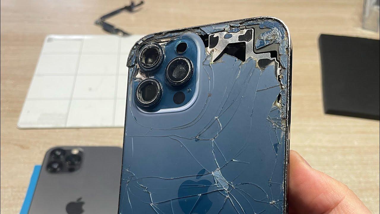 Changement de châssis iPhone 12 Pro Max - Repair iFavone - YouTube