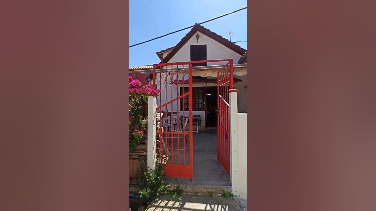 ΜΟΝΟΚΑΤΟΙΚΙΑ ΕΠΙΦΑΝΕΙΑΣ 100 Τ Μ ΜΕ ΣΟΦΙΤΑ ΣΤΙΣ ΚΑΜΑΡΕΣ ΕΡΙΝΕΟΥ