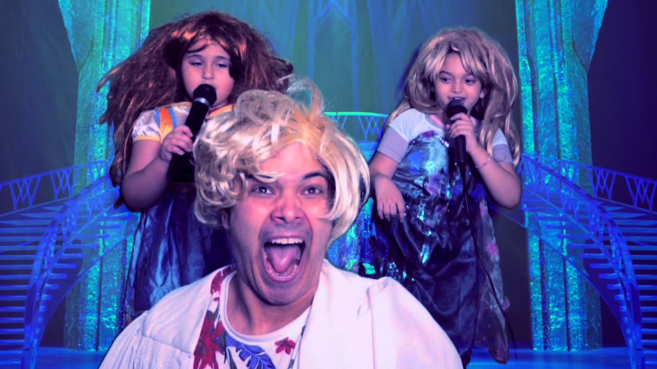 Anna y Elsa con Papi / FROZEN 2 - Into The Unknown - YouTube