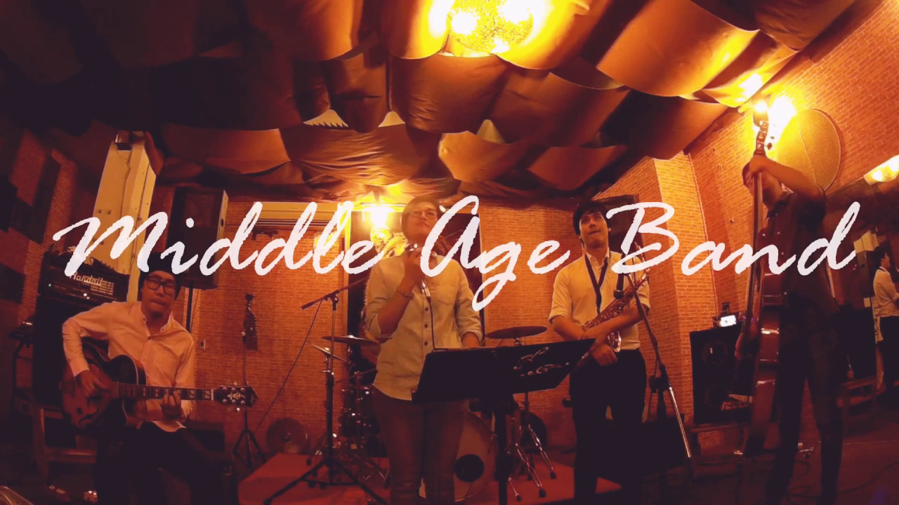 Marry you : Middle age band : jukebox - YouTube